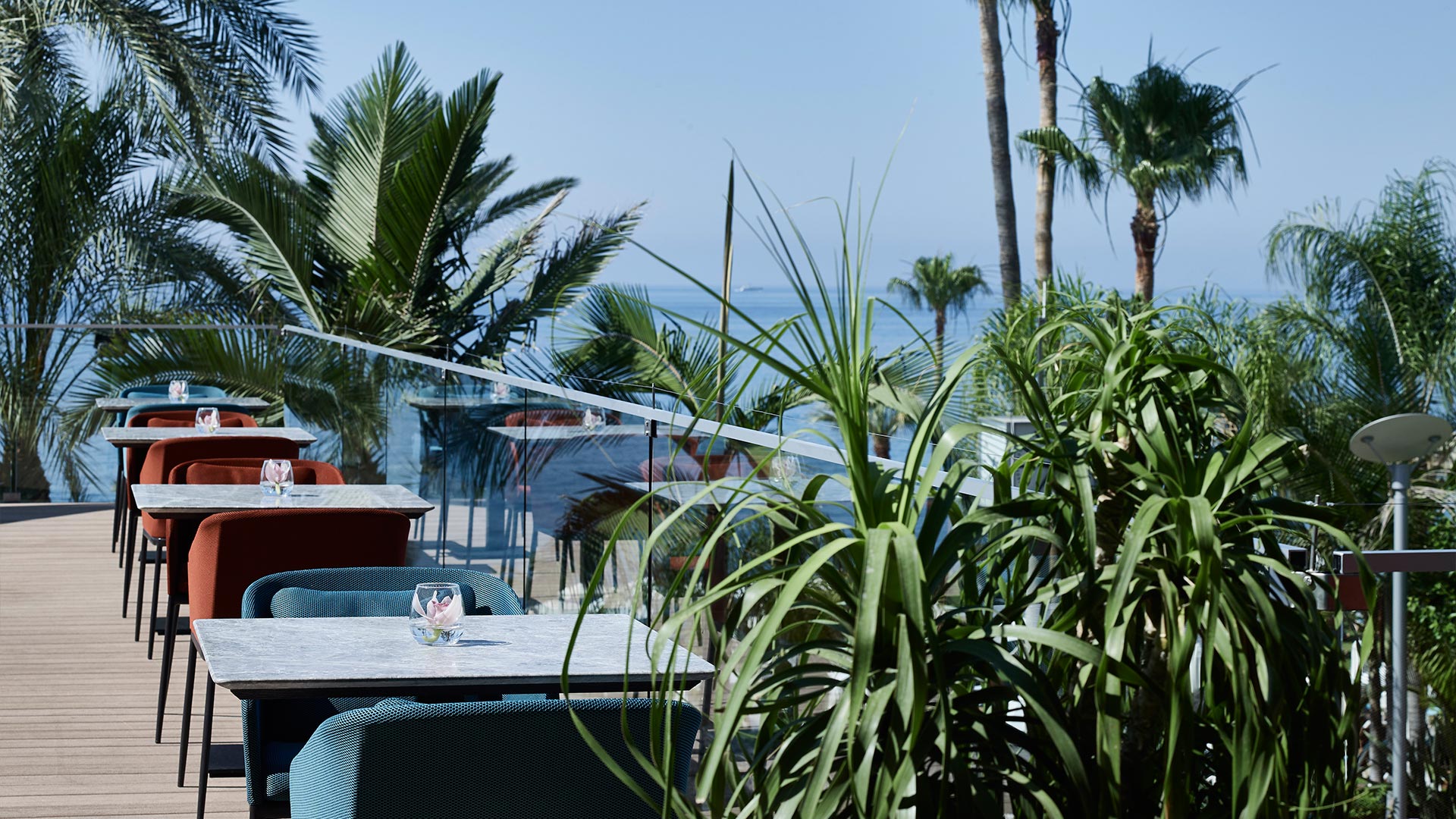 Photo Gallery of Amathus Beach Hotel Limassol